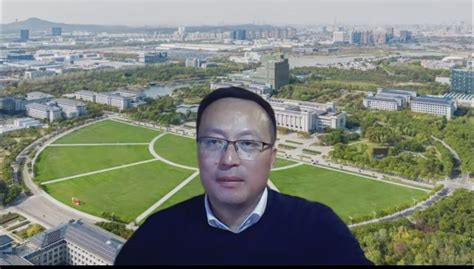 汽车工程学院邀请东南大学殷国栋教授做国基车辆组专项指导 汽车工程学院