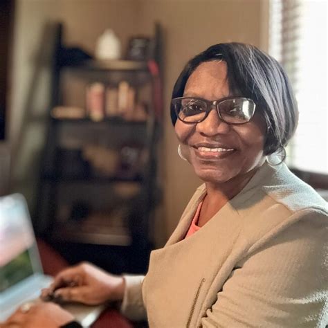 Lori Fox Real Estate Agent In Toledo Oh