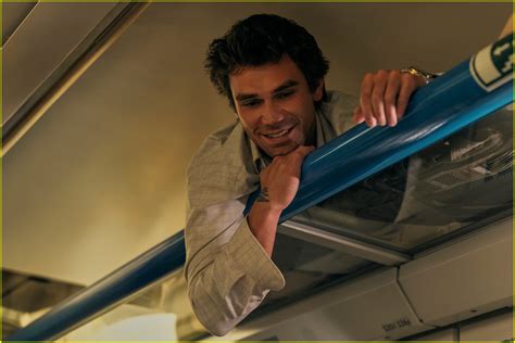 Get The First Look At Kj Apa And Madelyn Cline In The Map That Leads To