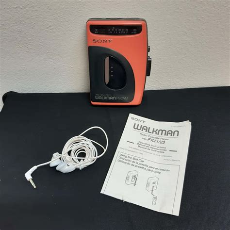 Rare Vintage Sony Walkman Wm Fx21 Radio Cassette Player S