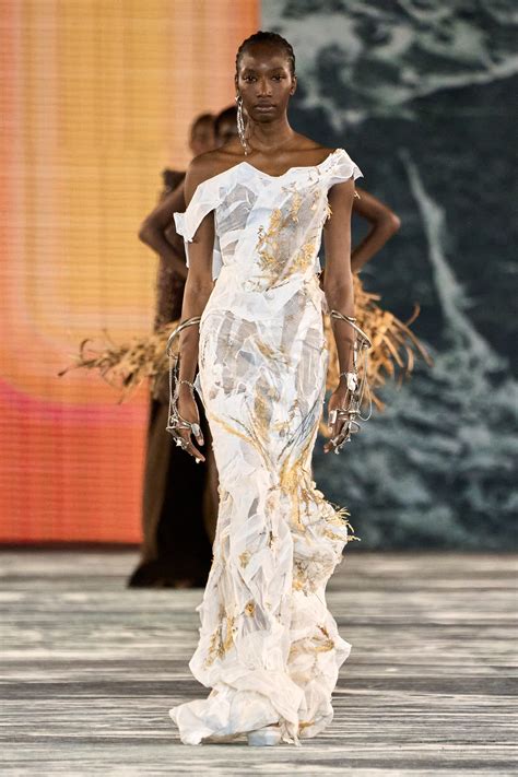 Balmain Spring 2024 Couture - Mabel Rosanna