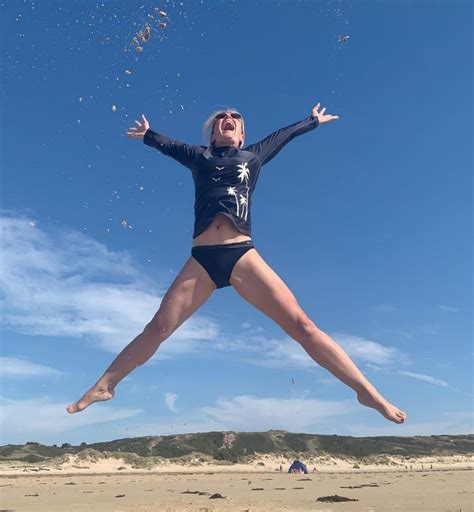 Susan Links Feet