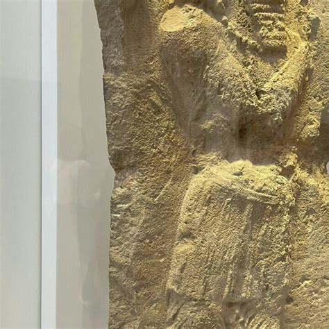 تصاویر جدید از سنگ‌نگاره سرقتی دوره ساسانی