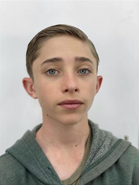 Alexander Varlamovs Instagram Twitter And Facebook On Idcrawl