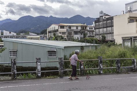 The Astonishing Sex Lives Of Slugs Worldcrunch