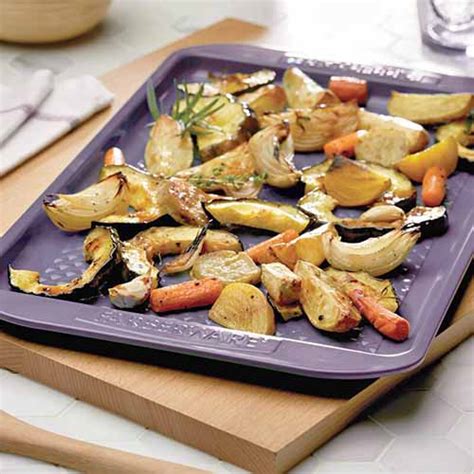 The Best Baking And Cookie Sheet Pans In 2020 A Foodal Buying Guide