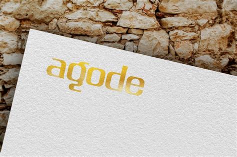 질감 종이와 돌 배경에 골드 로고 모형 프리미엄 Psd 파일