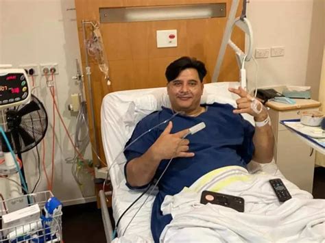 Actor Abbas Undergoes Knee Surgery Tamil Movie News Times Of India