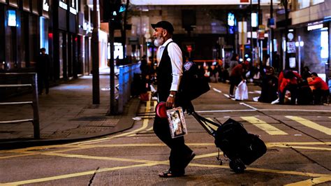 Street Photography River Zhang 张之汇
