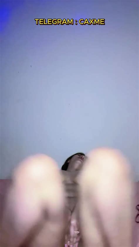 Mamih Dinda Lovers Bugil Omek Ngangkang Luar Eporner