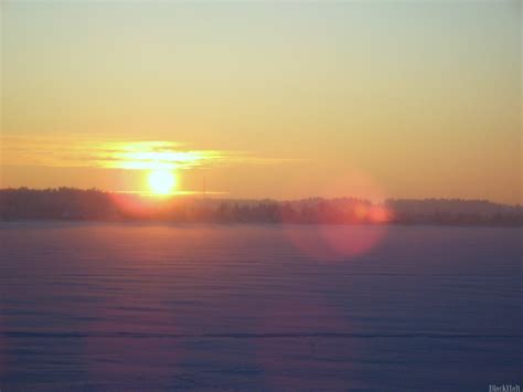 Aizsalusi Upe Daugava 3 — Ziemassvētki
