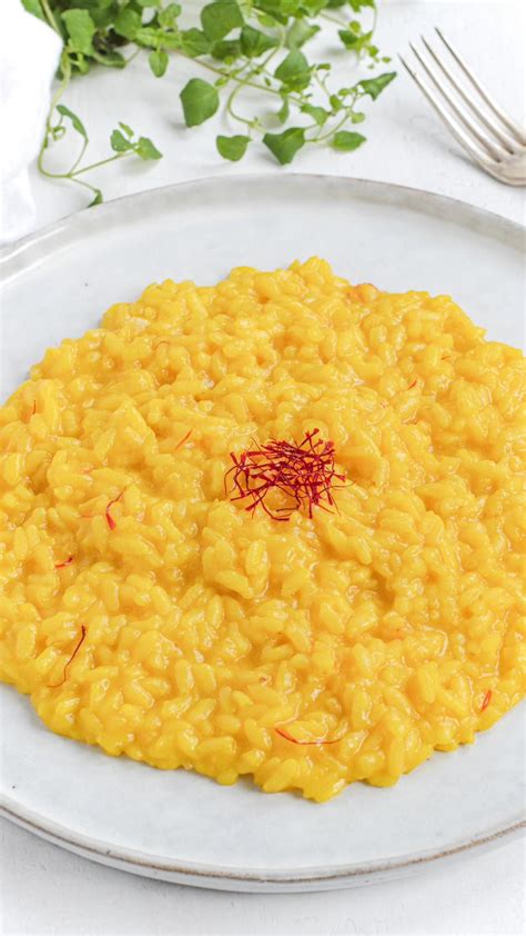 Saffron Risotto Risotto Alla Milanese Artofit