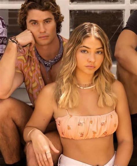 Madelyn Cline Scene Rmadelynclinehot