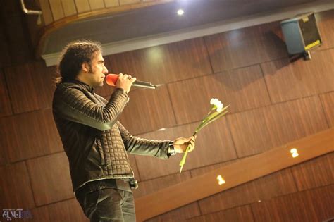 خبرآنلاین رضا یزدانی و علی اوجی از بیمارستان امید و انجمن حمایت از بیماران سرطانی ارومیه