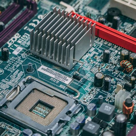 Transistor 3d Giúp Tăng Tốc Chip Intel Thế Hệ Mới