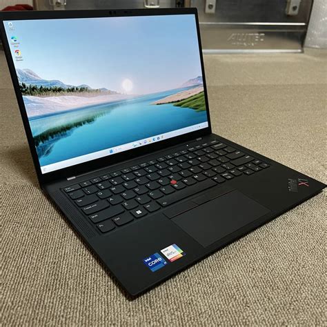 【目立った傷や汚れなし】lenovo レノボ Thinkpad X1 Carbon Gen9 第11世代core I7 1185g7 Vpro