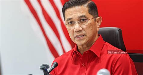 Azmin Slams Wan Saiful Over Revived Sex Video Claims New Straits Times