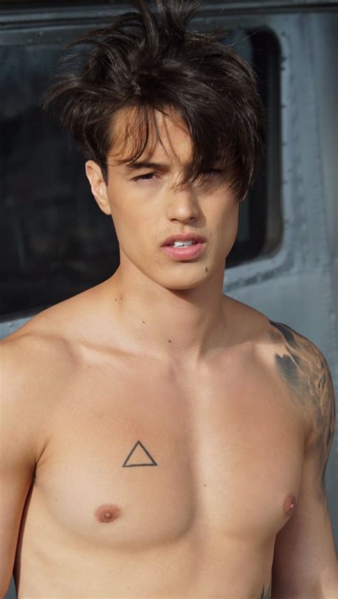 Pin By Giovanna Branco On Derek Luh Derek Luh Best Body Men