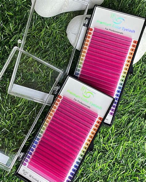 ‎مرکز مژه سانی‌ مونsunnymooneyelash‎ ‎پالت مژه رنگي Ib سرخابی