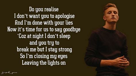 Etham Basden Leaving The Lights On Lyrics Acordes Chordify