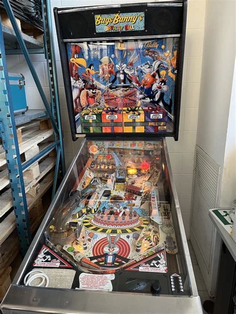 Flipper Bugs Bunny 50th Bally Funzionante Eur 2 900 00 Picclick It