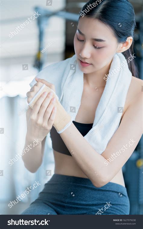 Body Parts Wrong Images Stock Photos Vectors Shutterstock