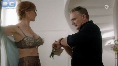 Nicole Beutler Nackt Nacktbilder Playboy Nacktfotos Fakes Oben Ohne