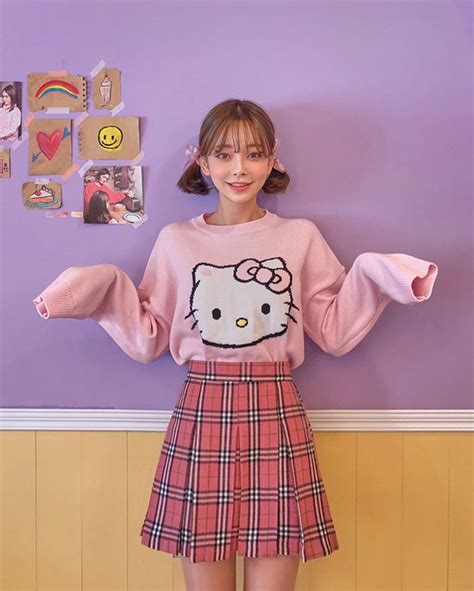 กรี๊ดมาก แฟชั่นไอเทม Chuu X Hello Kitty สายหวานสายเกาต้องหลงรัก Akeru