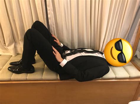 西裝小清新 On Twitter 有無香港仔仔 我係度做緊咩呀😂 Akndy6g4m1 Twitter