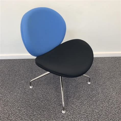 Ocee Design Giggle Chair