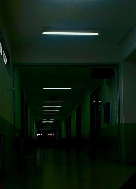 The Backrooms Pasillos De La Escuela Grupos De Whatsapp Graciosos