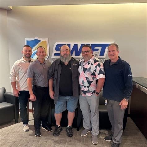 Swift Transportation On Linkedin Swift Driver Chris R Is Celebrating 20 Years With Swift