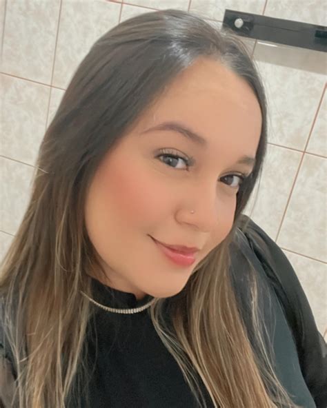 Brenda Barbosa 🍀 Instagram