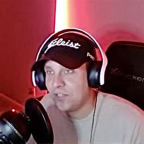 Crow Youtube Stats Analytics And Sponsorship Insights