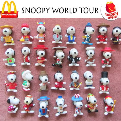 Mcdo Happy Meal Toy 1998 Snoopy World Tour Vintage Sold Per Piece Shopee Philippines