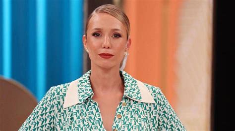 Sofia Arruda Até O Meu Filho De Cinco Anos Sabe Que Se A Mana Bebé Chora é Porque Precisa De Nós