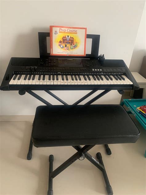Yamaha Psr E453 With Seat In Almost New Condition Hobbies And Toys Music And Media Musical