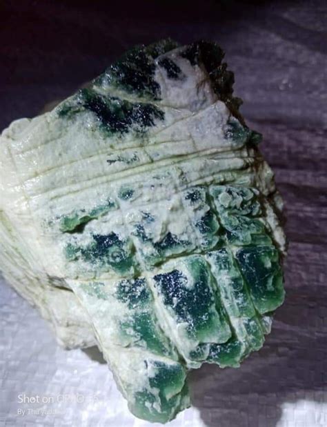 မြန်မာ့ ကျောက်စိမ်း ကျောက်စိမ်းအသားအကြောင်းလေ့လာရအောင်ဗျာ