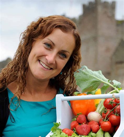 Beth Heath Crop Nfan