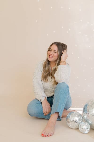 Lifestyle Stylist And Blogger