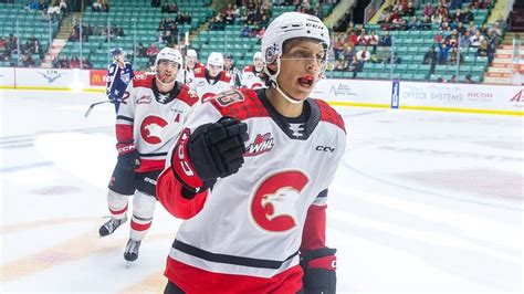 Očakával Vyradenie Dostal Zmluvu Slovák Dorazil Do Zámoria Ako