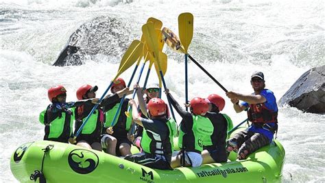 What To Bring Whitewater Rafting Raft California
