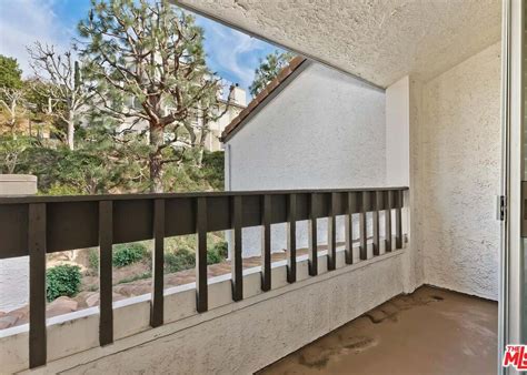 1726 Palisades Dr Pacific Palisades Ca 90272 Redfin