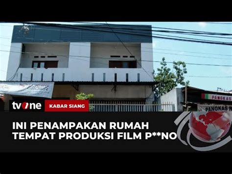 Penampakan Studio yang Memproduksi Film Dewasa di Jaksel - tvOne