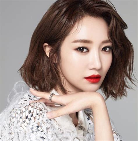 Actress Go Jun Hee Signs An Exclusive Contract With Yg Entertainment Soompi