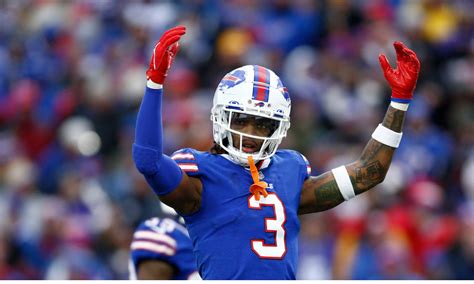 Jogador Da Nfl Que Sofreu Parada Cardíaca Tem Alta De Hospital Jovem Pan