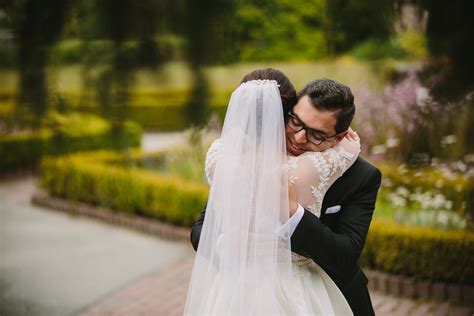 Van Dusen Gardens Wedding Preview Amber Hughes Photography
