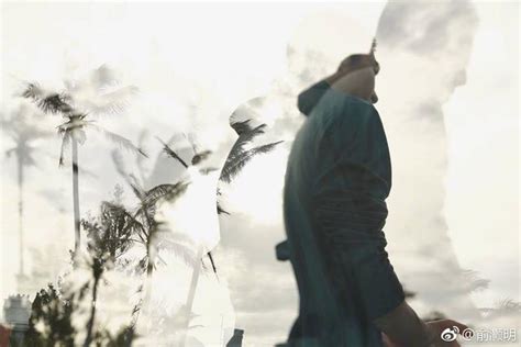 俞灝明「吐槽」工作人員把他拍成了「靈魂出竅」！網友：明明很帥嘛！ 每日頭條