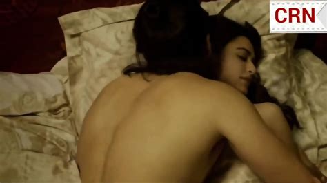 Kriti Kharbanda Kissing So Hard In Raaz Reboot Eporner