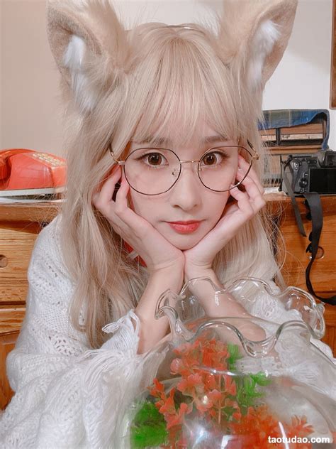 泥泥汝 No01 2021年11月 私房寫真 372p12v 109gb 套图岛